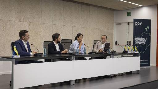 Innovatossals reúne en la UJI a profesionales de innovación de Intel, PixelsHub, Warner Bros ...